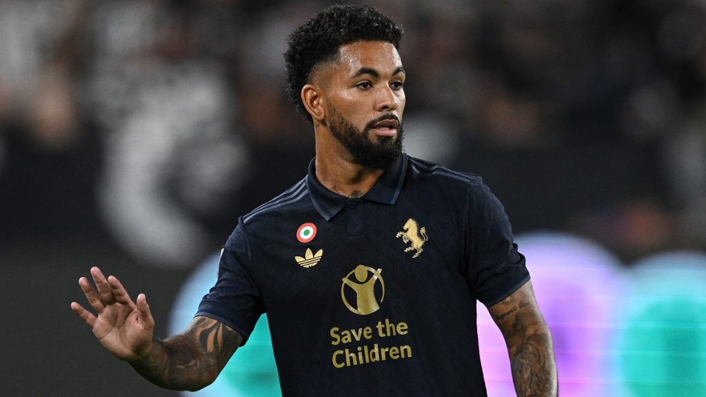 Douglas Luiz Manchester City: ecco la posizione della Juve