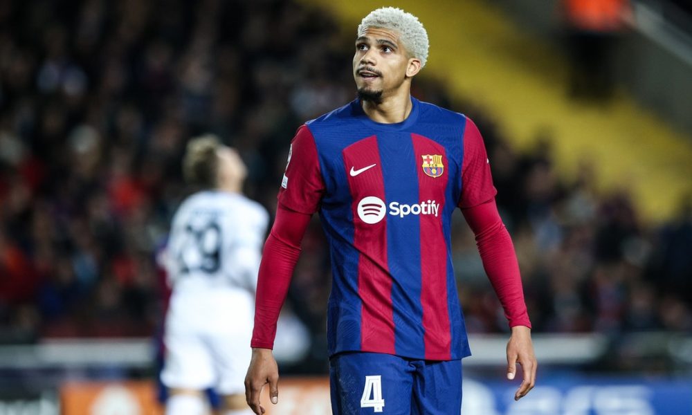 Araujo alla Juve? Come è andata la sua stagione: dal tunnel della ...