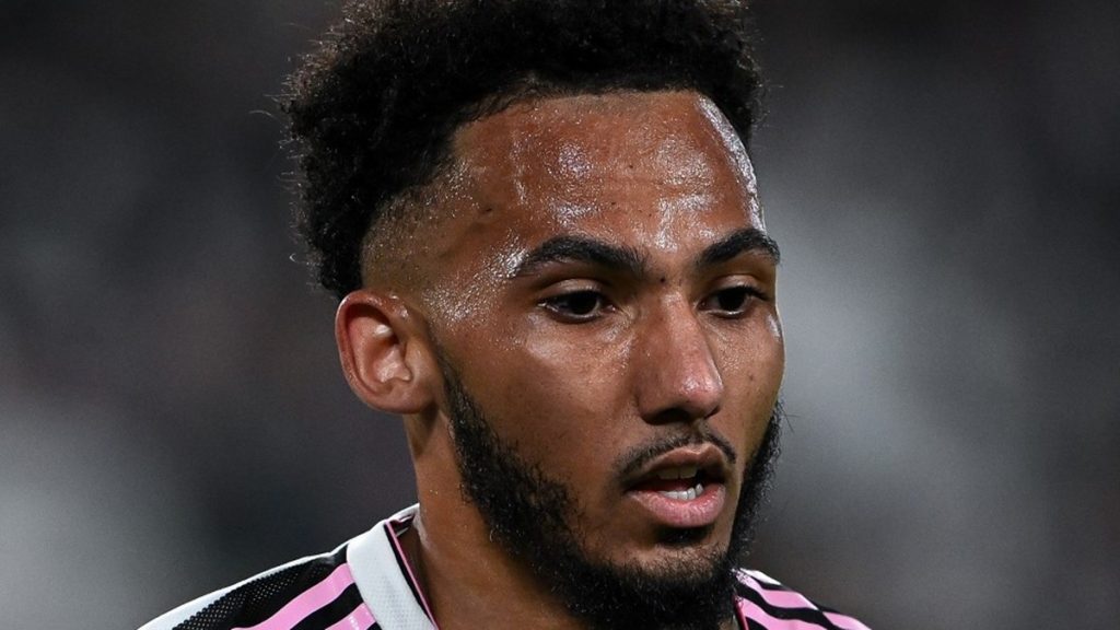 Kelly via dalla Juventus, individuato il suo sostituto