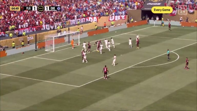 Gol Danilo: l'ex Juve porta avanti il Flamengo - VIDEO