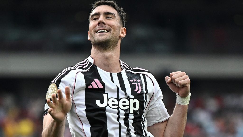 Vlahovic Juve, la sua uscita resta complicata!