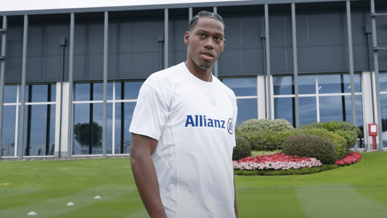 David Juve, Gazzetta sentenzia: «Ha un fisico da torello»