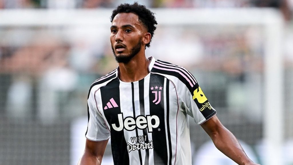 Kelly Juventus, la notizia dall'Inghilterra ribalta tutto!