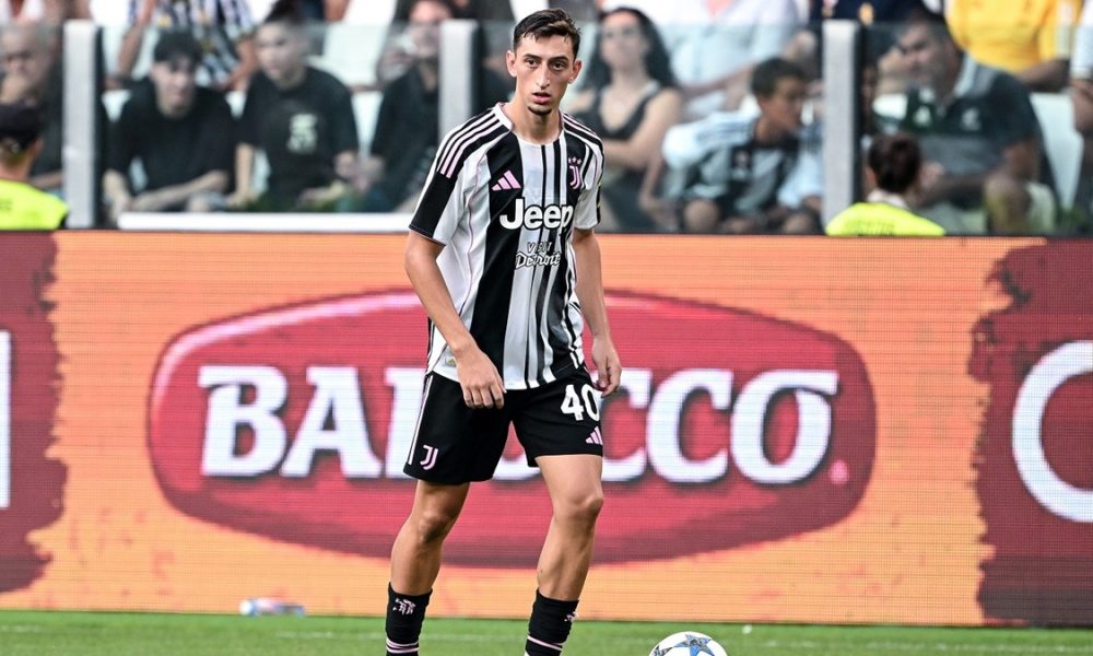 Rouhi via dalla Juventus, tutto fatto per la sua cessione