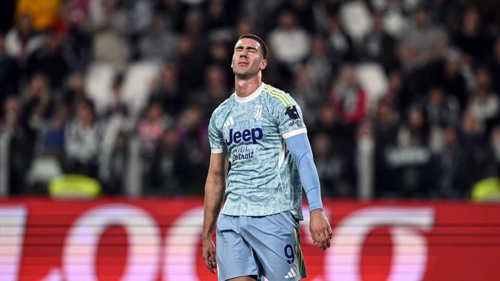 Vlahovic Juve, svelati i due top club interessati: ultime