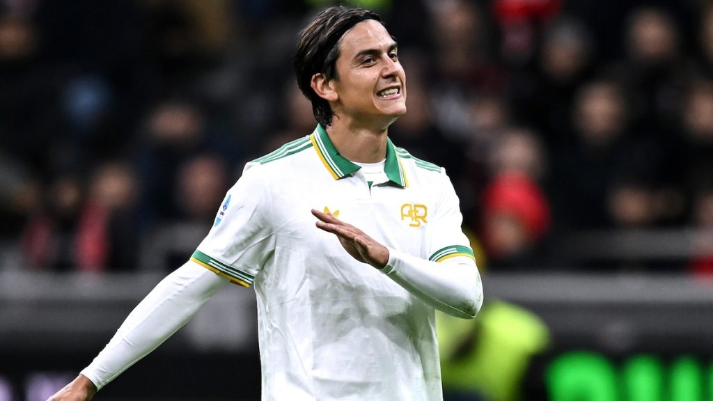 Infortunio Dybala, l'argentino si è operato al ginocchio