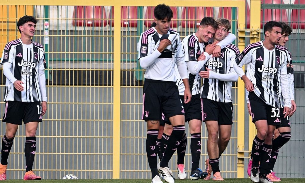 Zirkzee Juventus: perché è l'attaccante giusto. I 4 motivi