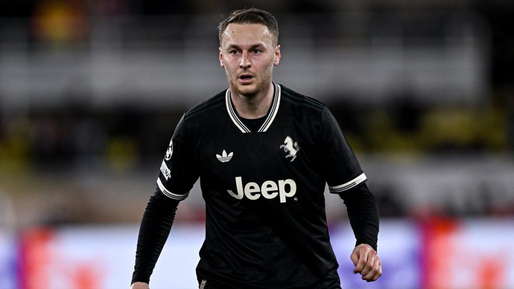 Koopmeiners Juve, Locatelli difende l'olandese: le parole