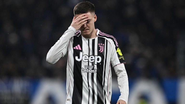 La Juve riscatta Holm? Cosa cambia dopo l'infortunio
